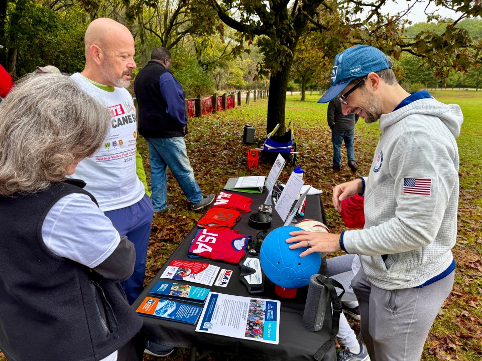 Kalamazoo 5K benefits adults who are blind, visually impaired