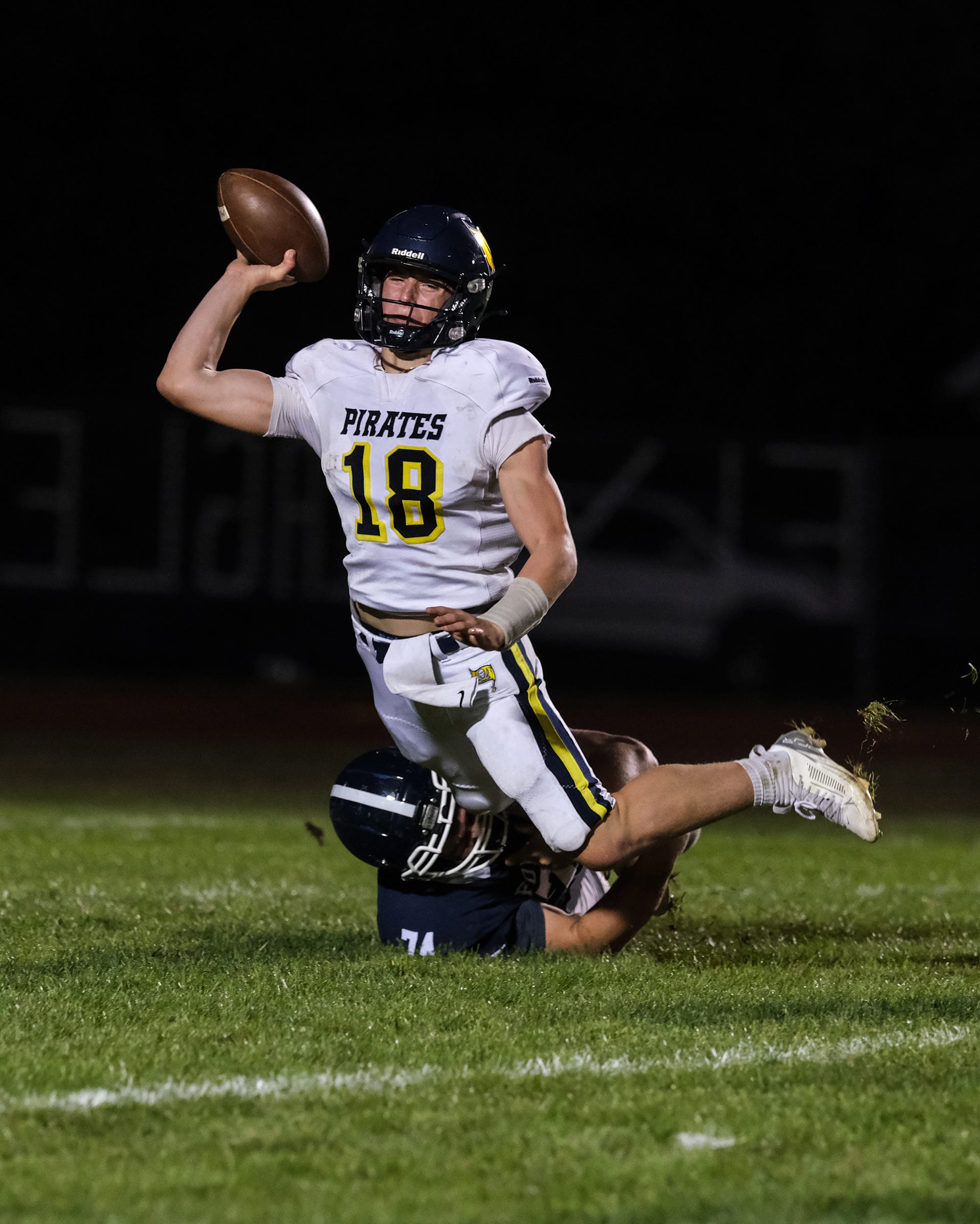 Greater Lansing football: CAAC Blue, CMAC showdowns to shape title races