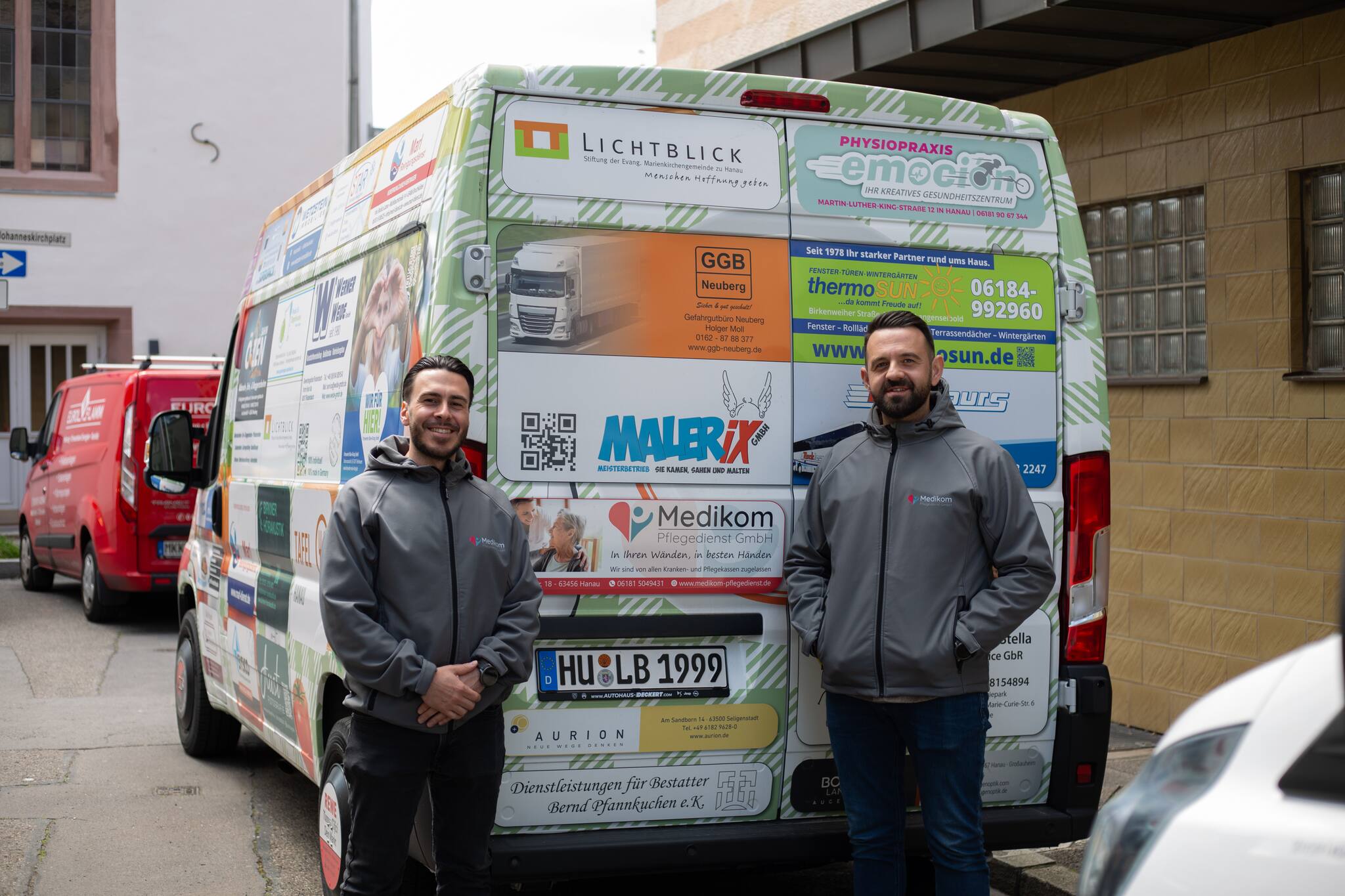 Gestohlener Kühlwagen der Tafel Hanau in Offenbacher nahe des Bieberer ...