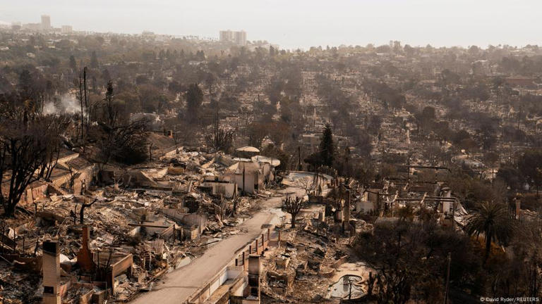 US police arrest man suspected of starting deadly LA fire