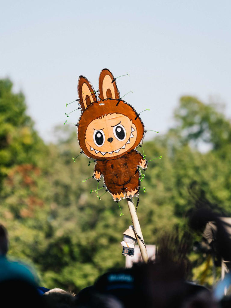 Ausinites show their true colors on the 18 best flags at ACL Fest 2025