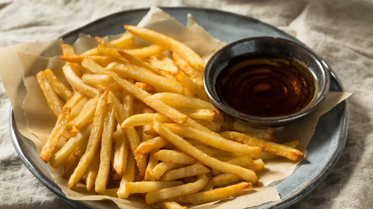 The Most Iconic Snack Foods Across All 50 States