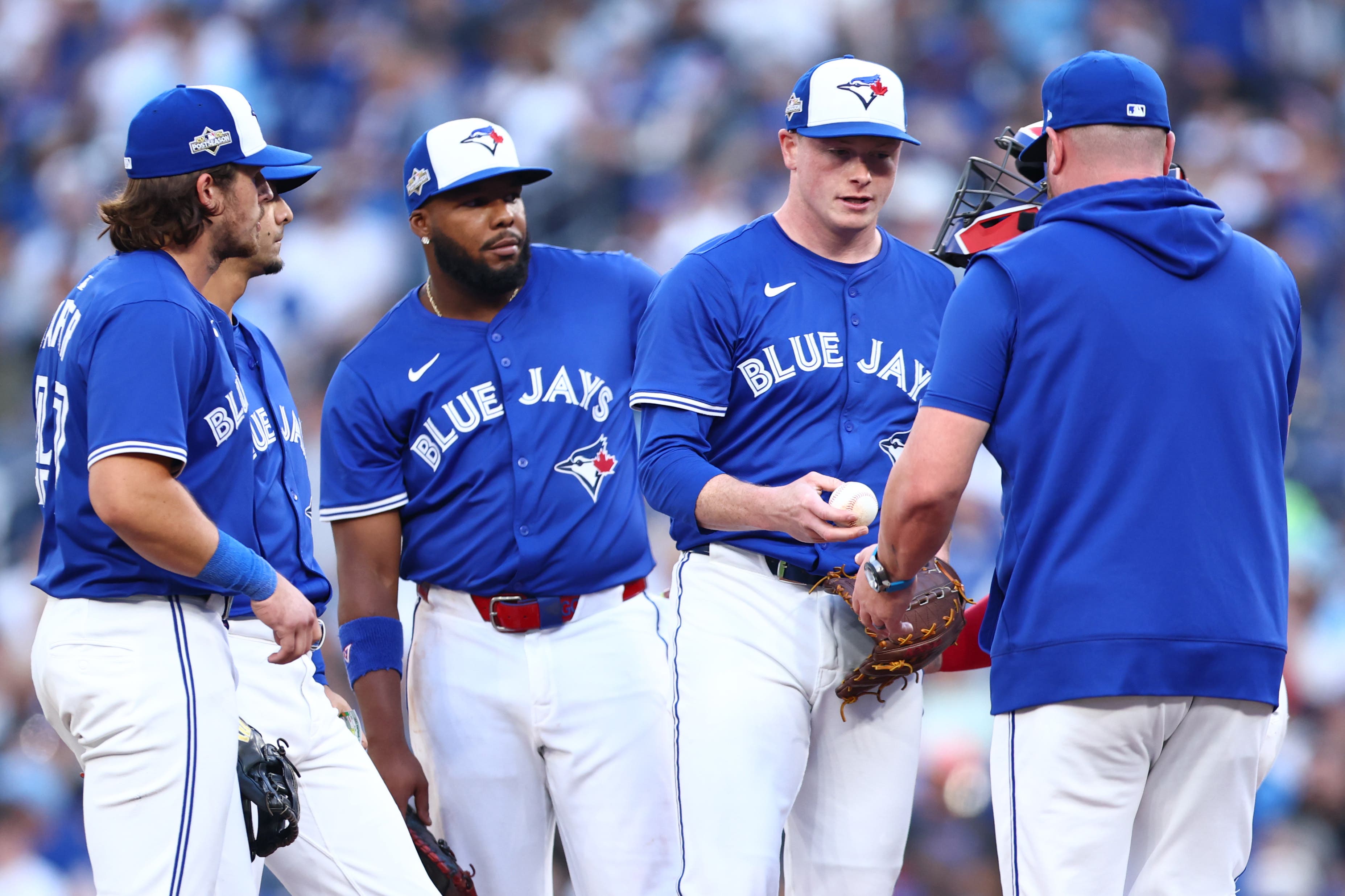 Blue Jays announce questionable pitching plan for Game 4 vs. Yankees