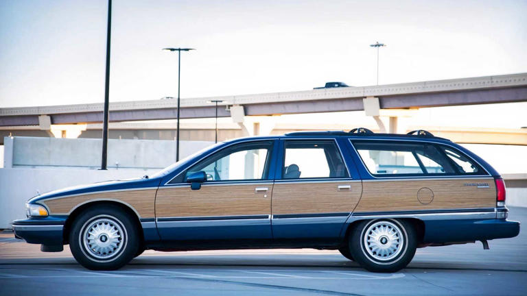 Buick's Forgotten Corvette-Powered Sleeper Wagon Muscle Car Nuts Worship
