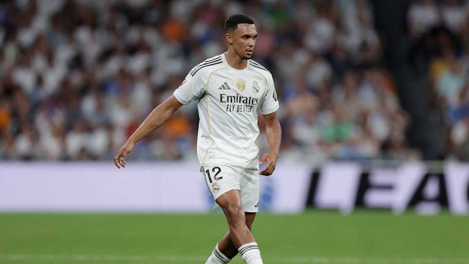 Steven Gerrard Questions Trent Alexander-Arnold’s Real Madrid Motives