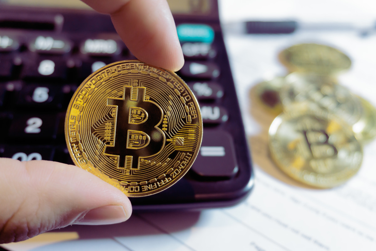 New crypto bill could risk U.S. banks, labor group warns