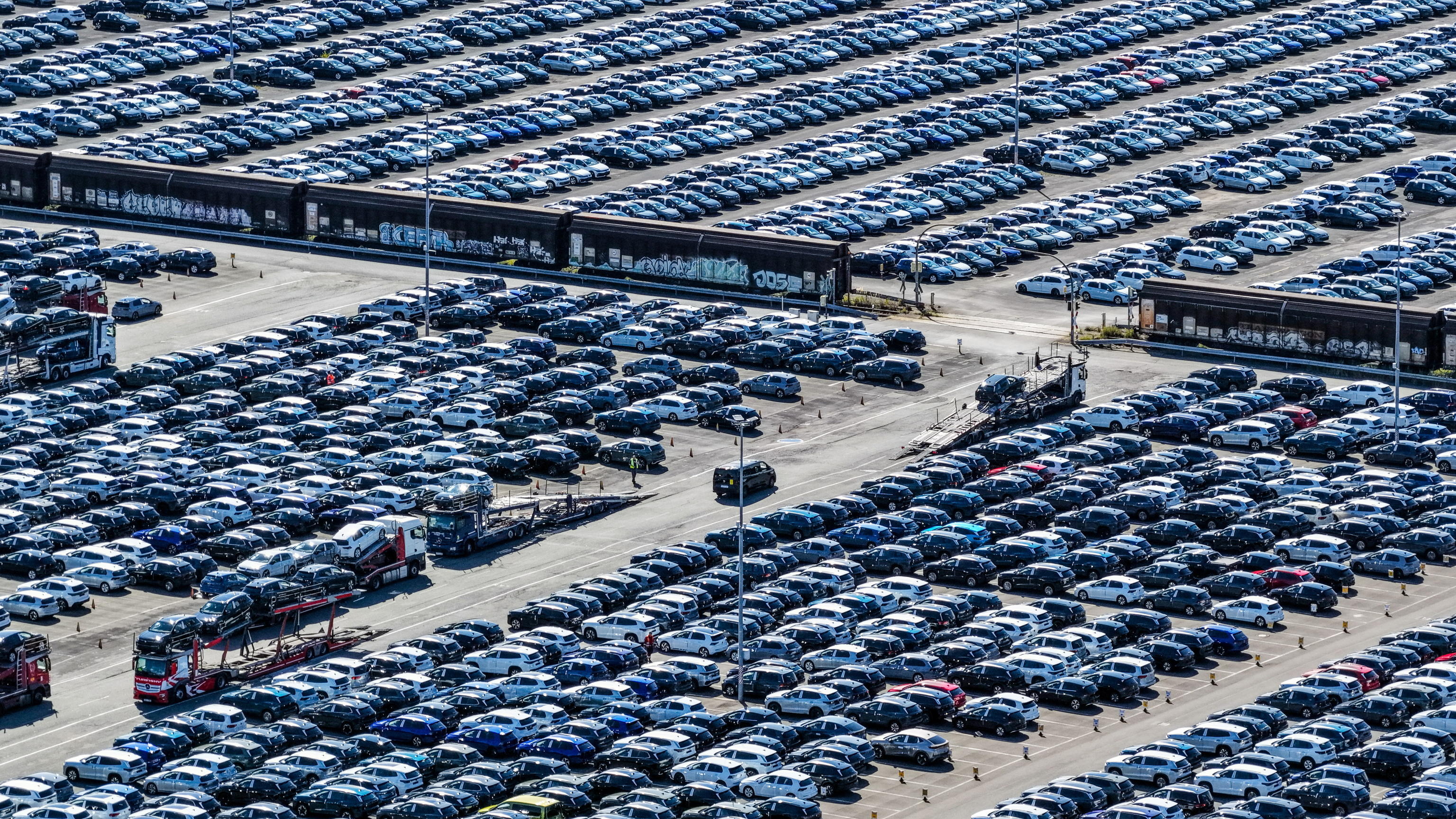 Ue, 'sulle auto manteniamo la rotta, ma con pragmatismo'