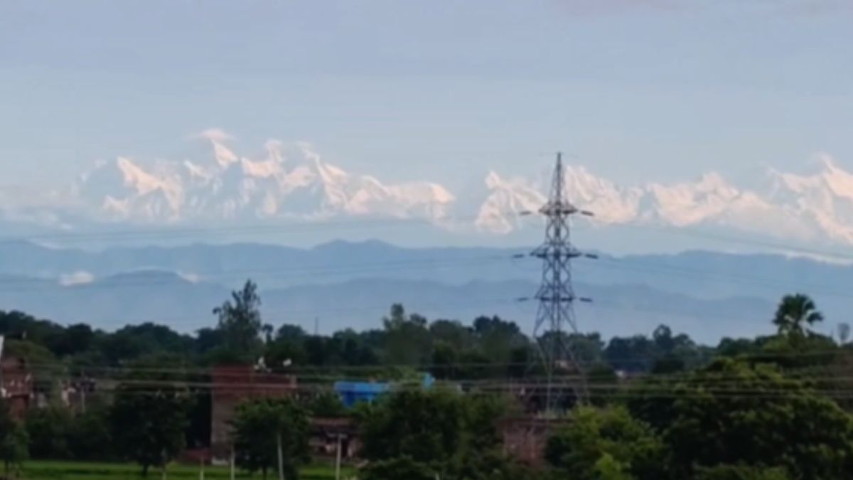 Mount Everest Shines Bright From Bihar’s Jaynagar As Clear Skies Unveil ...