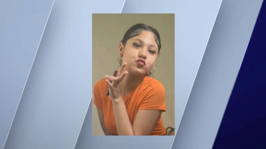 Endangered missing teen girl last seen on Northwest Side