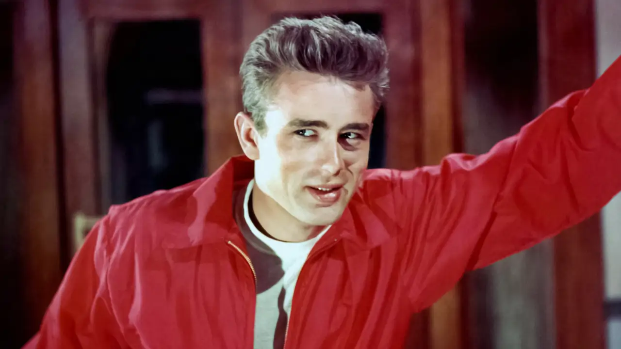 El primo y confidente de James Dean nos cuenta los secretos de la granja familiar de Fairmount ...