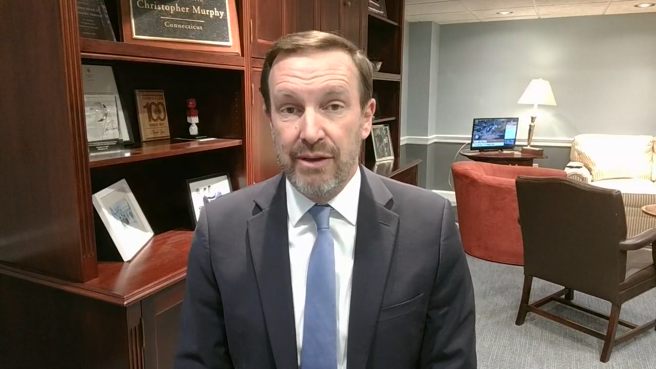 'A Mass-Scale Corruption Campaign': Sen. Chris Murphy Exposes Trump's ...