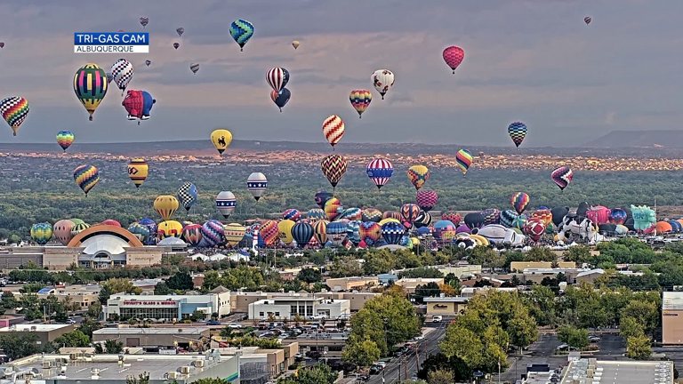 Albuquerque Balloon Fiesta Day 5 - Flight of the Nations mass ascension