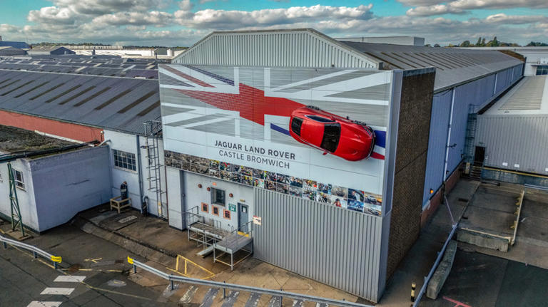 After Five Weeks And $2 Billion In Lost Revenue, Jaguar-Land Rover ...