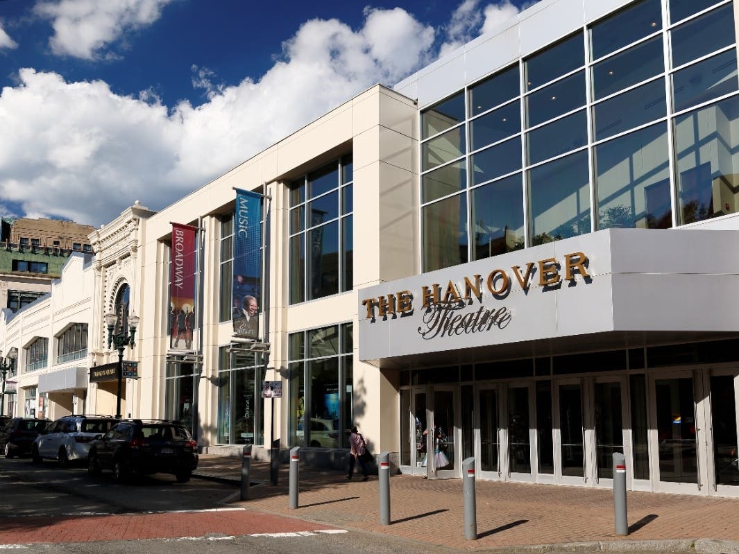 Fall Shows To See In Worcester: Concerts + Theater On The Calendar