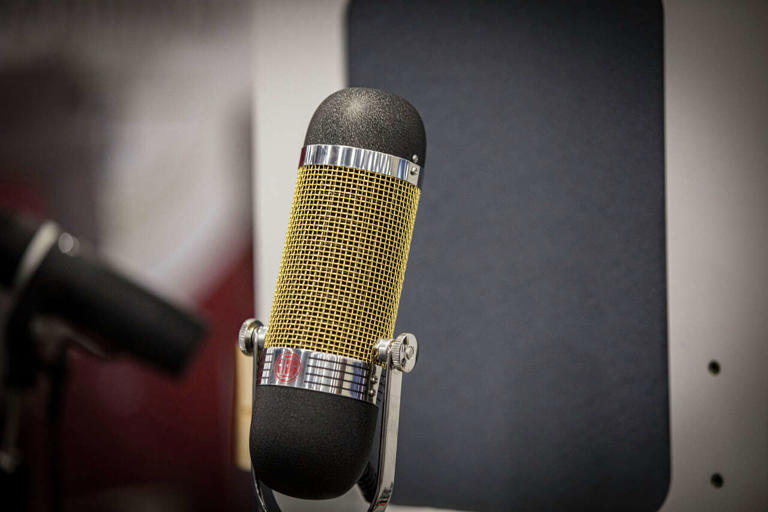 Former NFL quarterback, Houston radio host among iHeartMedia layoffs