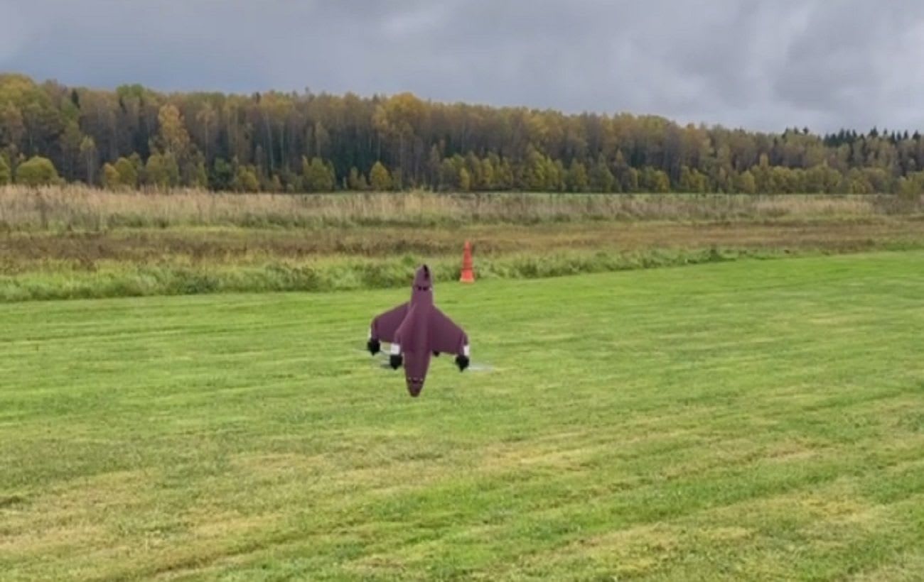 Russia unveils interceptor drone possibly based on stolen Ukrainian ...