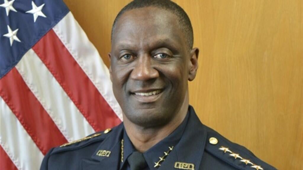 Oakland Police Chief Floyd Mitchell announces his resignation less than ...
