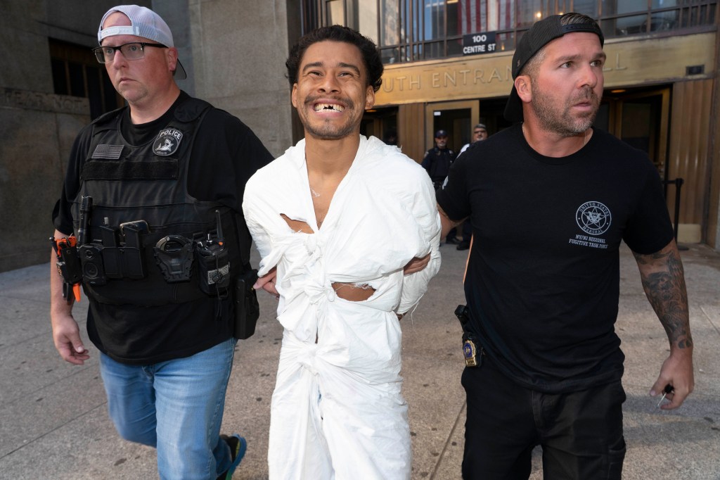 Sword-wielding maniac revealed chilling reason for random NYC subway ...