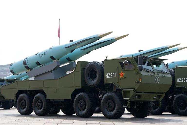 China sends horror WW3 threat of nuclear strike hitting in 20 minutes