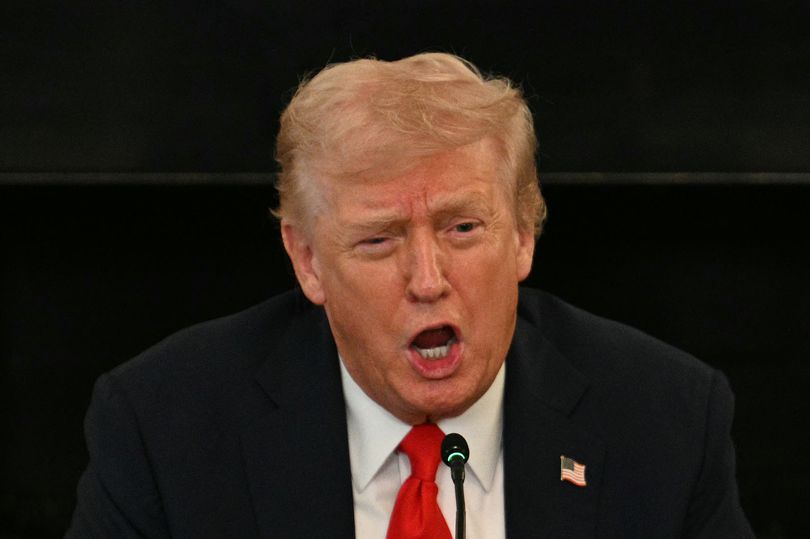 Donald Trump 'struggles to stay awake' as his face noticeably 'droops ...