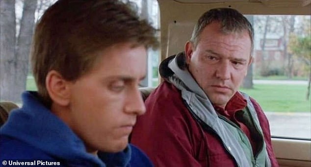 Ron Dean dead at 87: Risky Business star passes away after battling ...