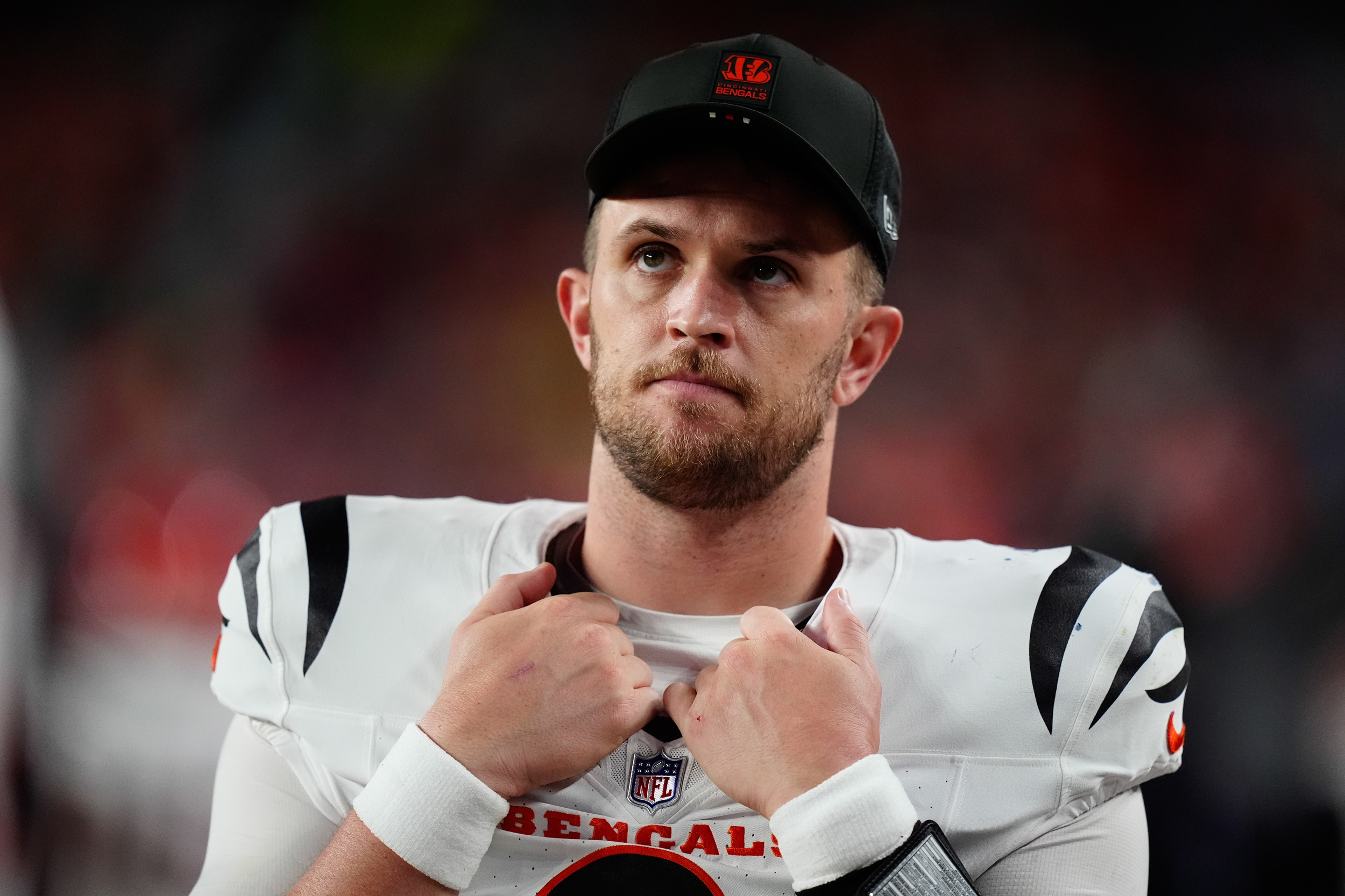 Bengals QB Jake Browning angry about being benched for Joe Flacco, but ...