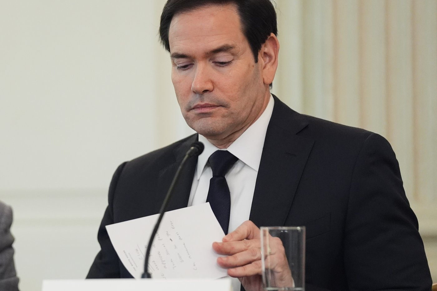 AP photos show Rubio's urgent note to Trump before announcement of ...