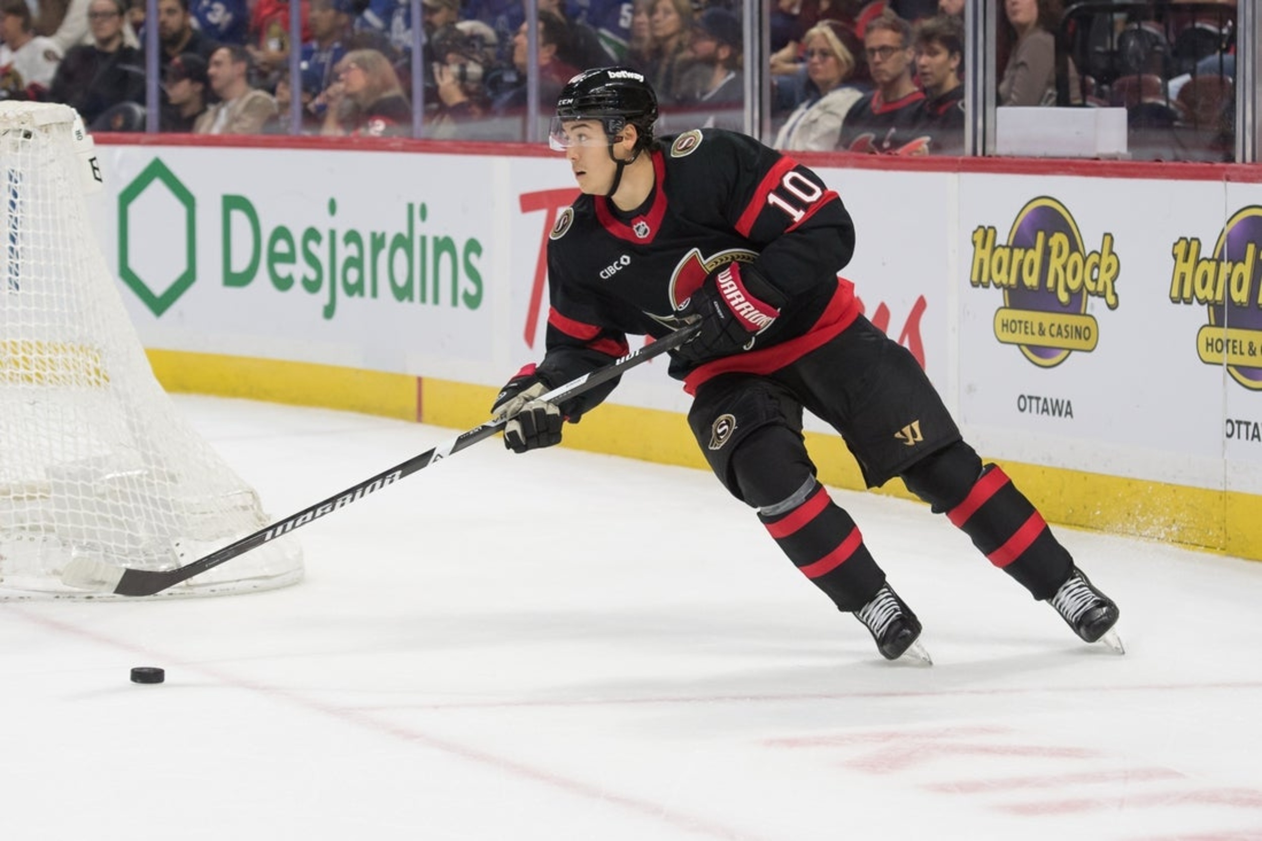 Sens out to build on playoff berth, open vs. battle-tested Lightning