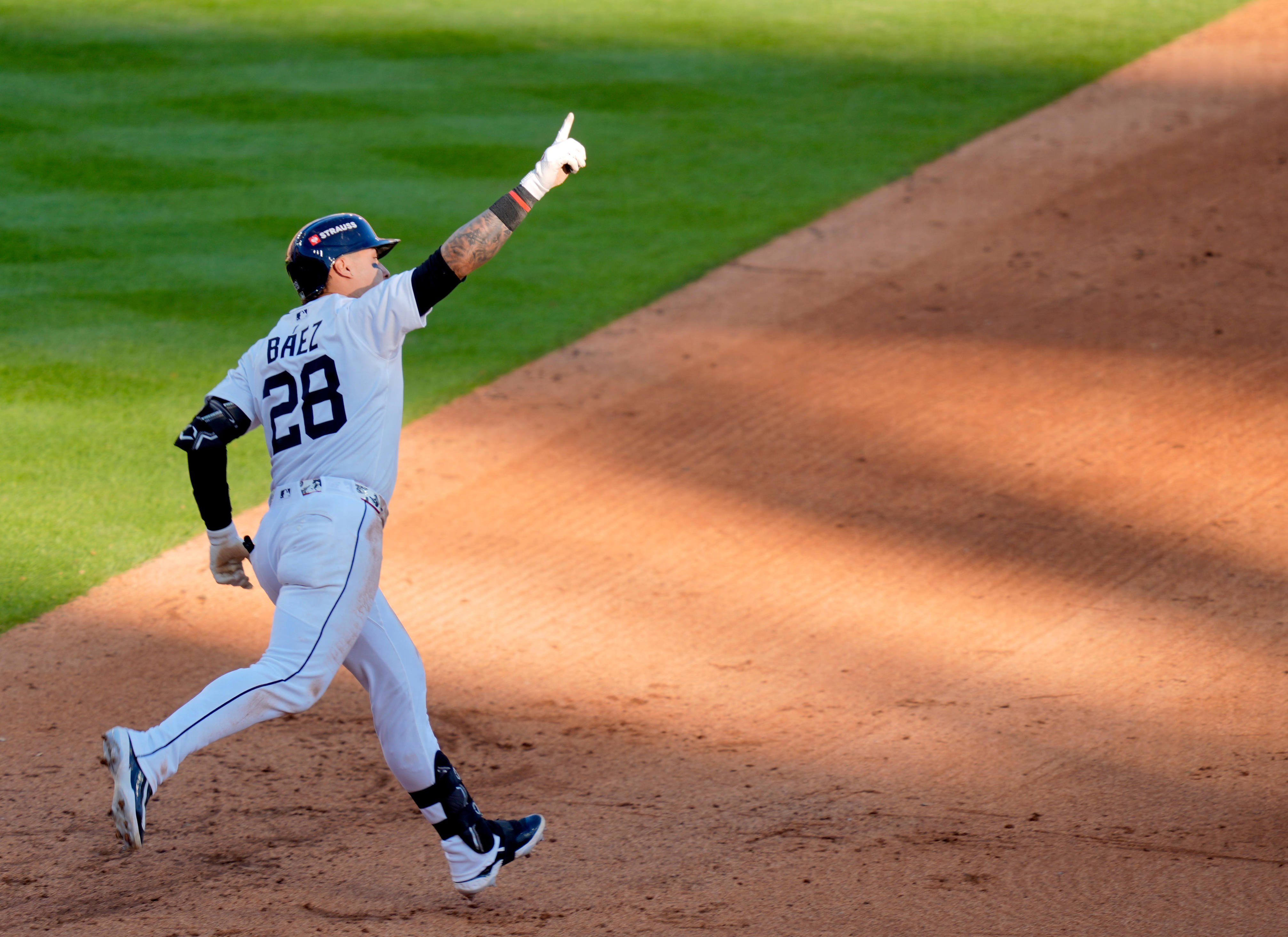 Dan Dickerson's calls of Tigers Game 4 ALDS comeback get more and more ...