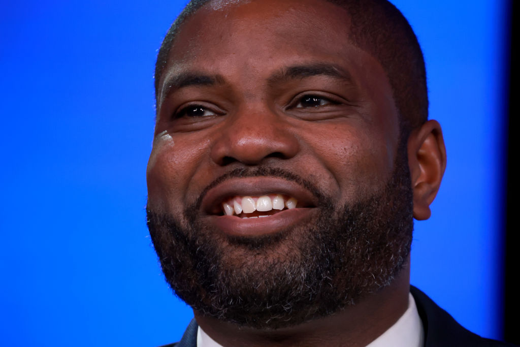 Poll reveals front-runner in FL governor’s race