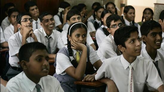 Jadhav committee launches online survey seeking public opinion on Maha ...