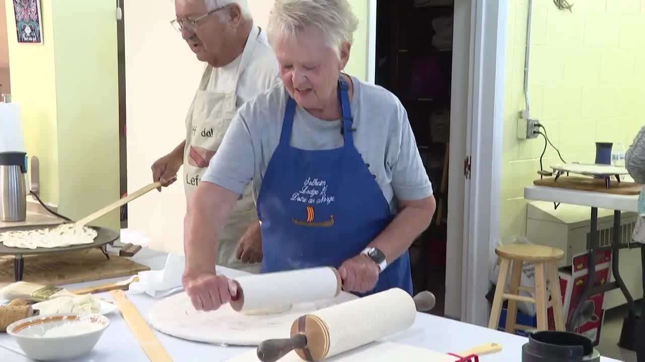 Butte's Norwegian community keeps century-old lefse tradition alive for ...