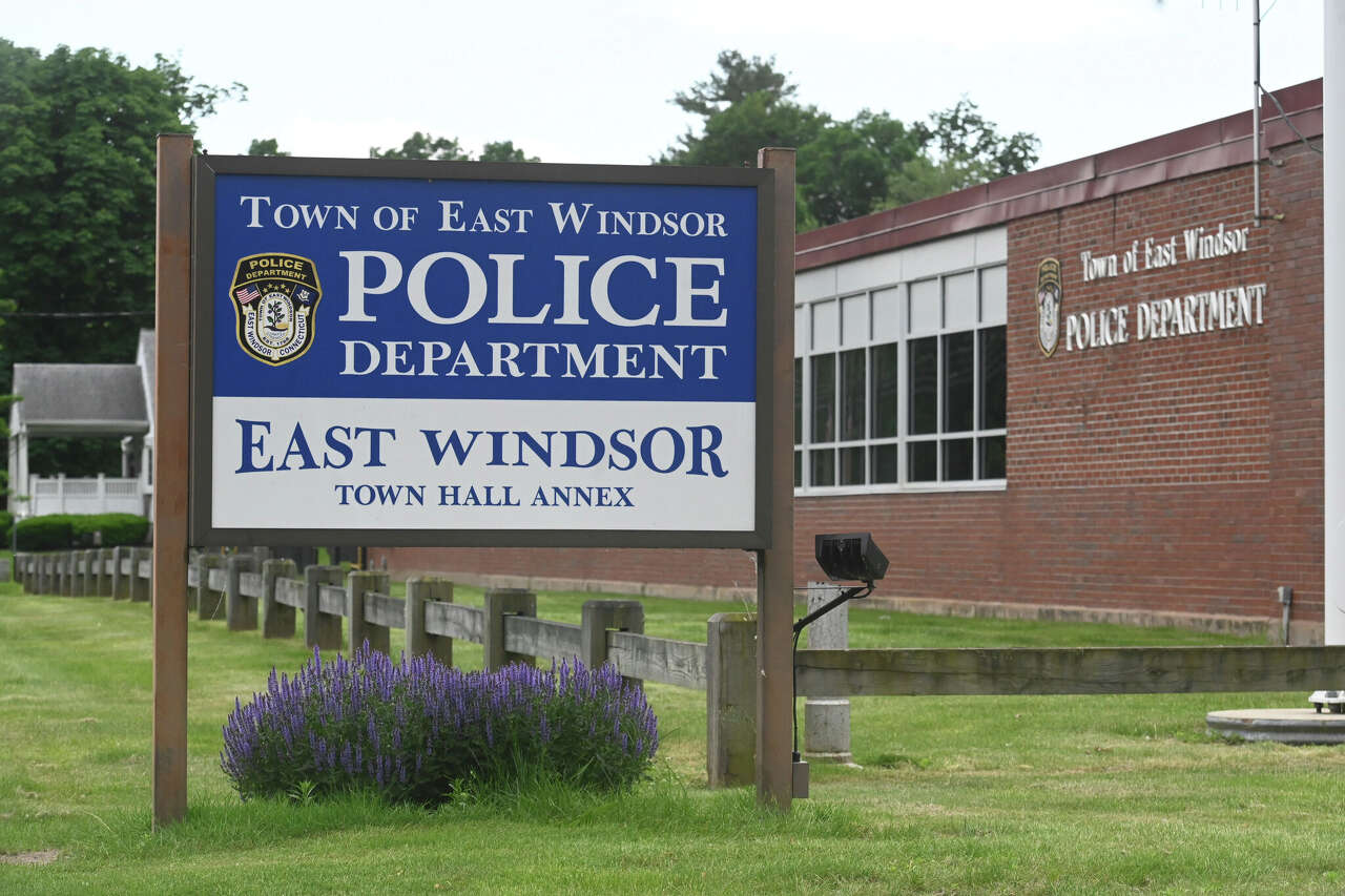 Motorcyclist 'critical' after East Windsor crash on South Main Street ...