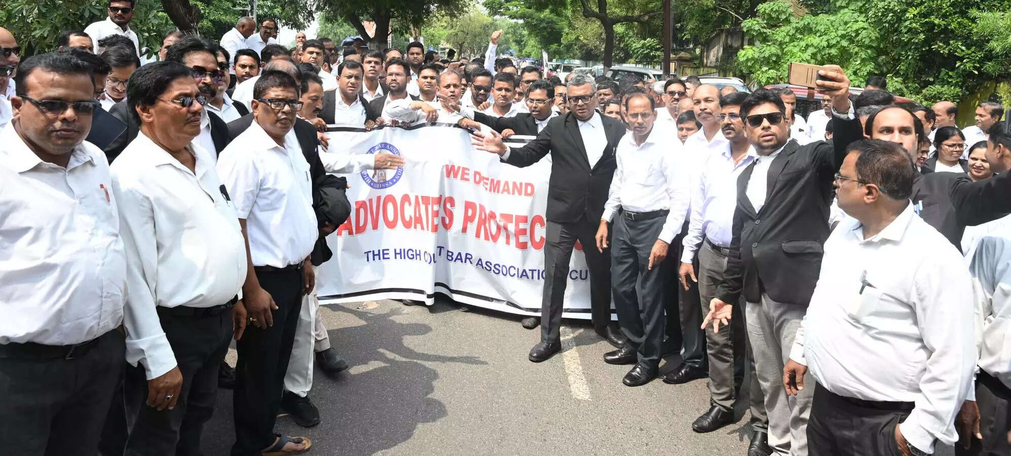 Six police teams probe into advocate Panda’s murder