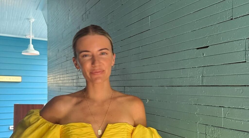 Founder Alex Bennett Announces She Is Pregnant Again