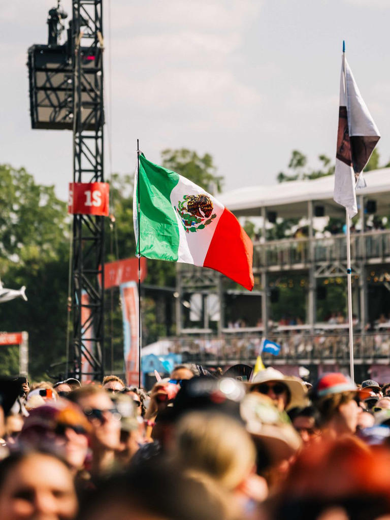 Ausinites show their true colors on the 18 best flags at ACL Fest 2025