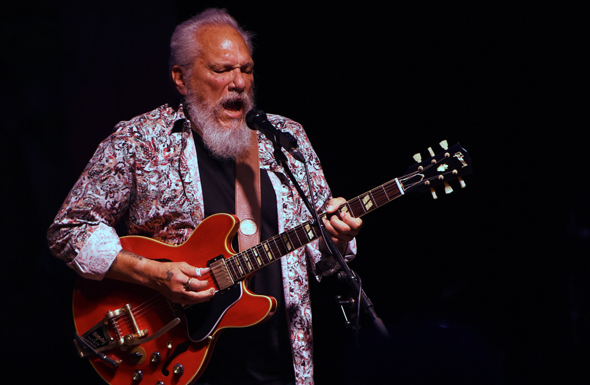 '60s Rock Icon Set to Take the Stage With Special Guests for His 85th ...