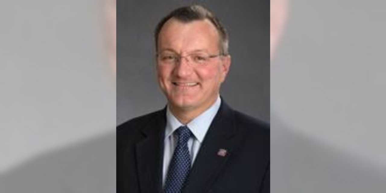 Peter Bardunias Charged With Attempted Child Enticement