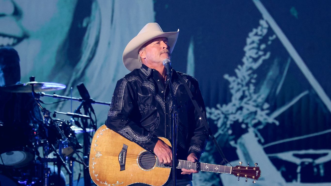 How to get tickets to Alan Jackson's final show in Nashville