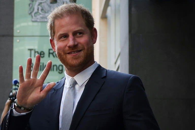 Is Prince Harry the 'Grumpiest' Royal? Duke is a 'Very Different Chap ...