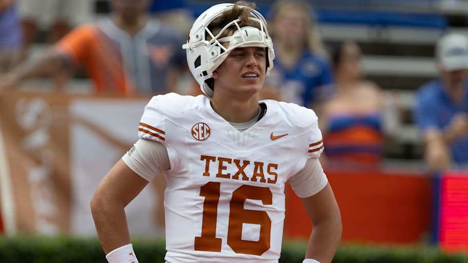Texas QB Arch Manning’s brother Heid shares drama-free family photo ...