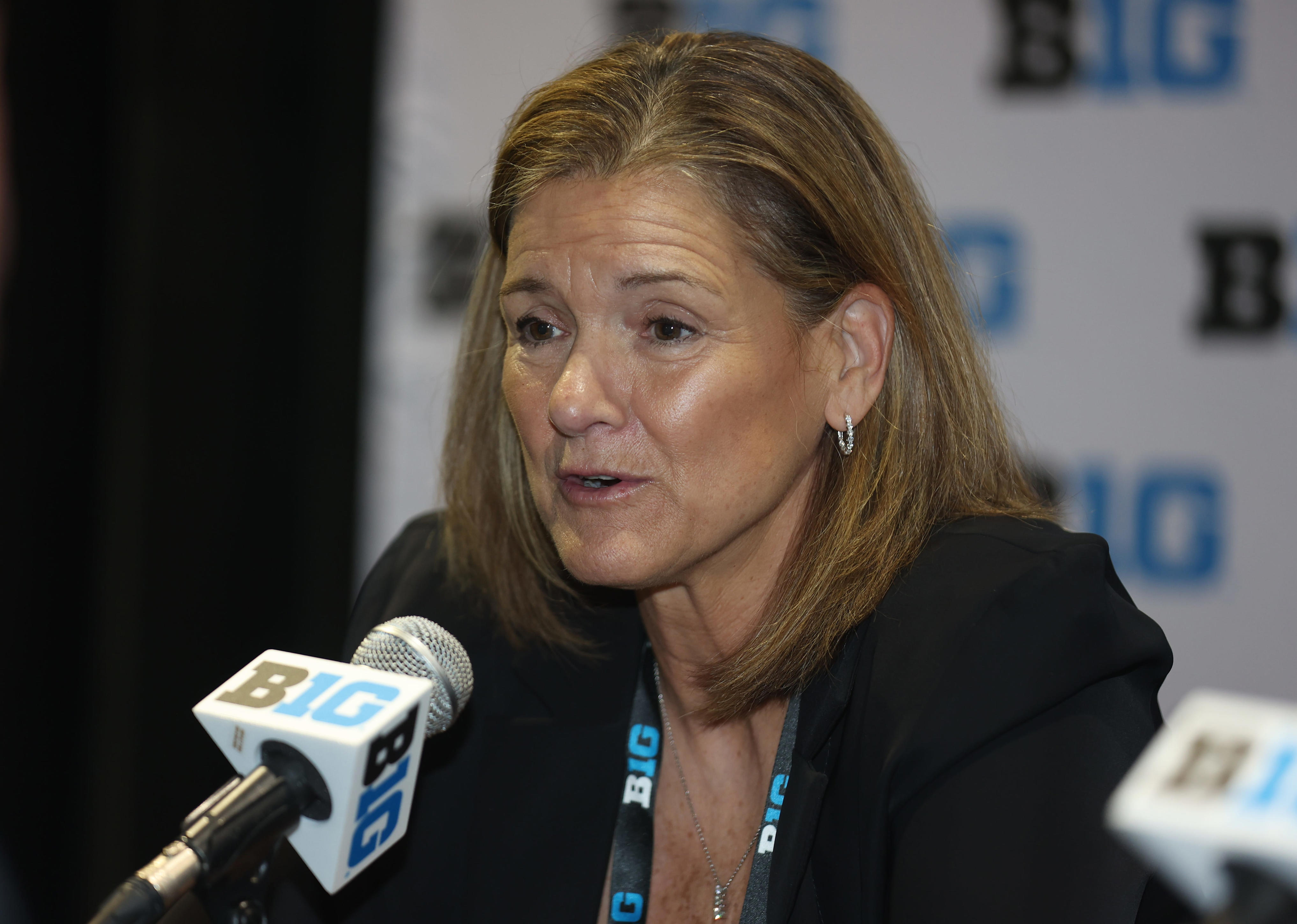 As Robin Pingeton covets ‘connectivity’ in first year at Wisconsin ...