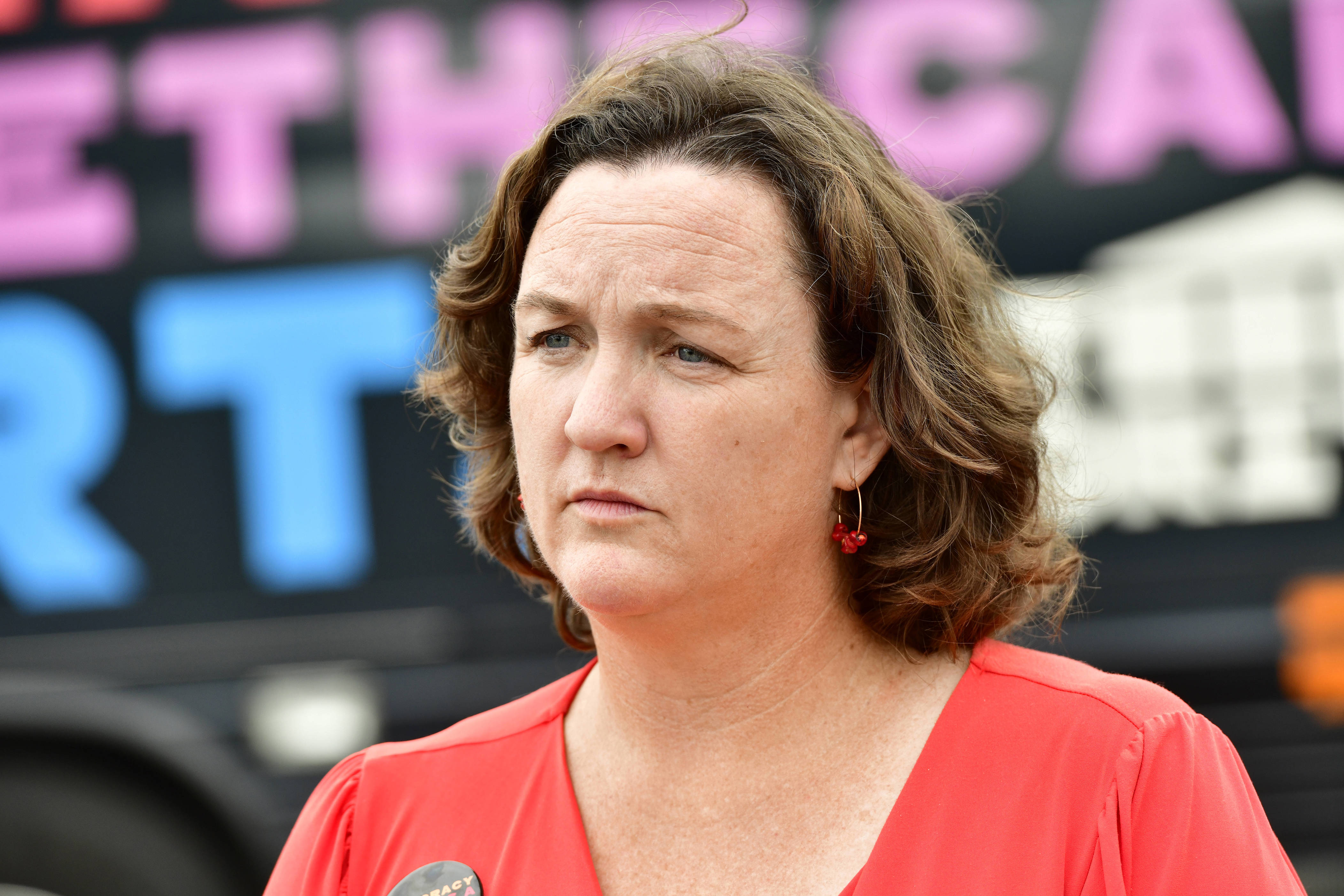 How long were Katie Porter and Matthew Hoffman married? Ex ...