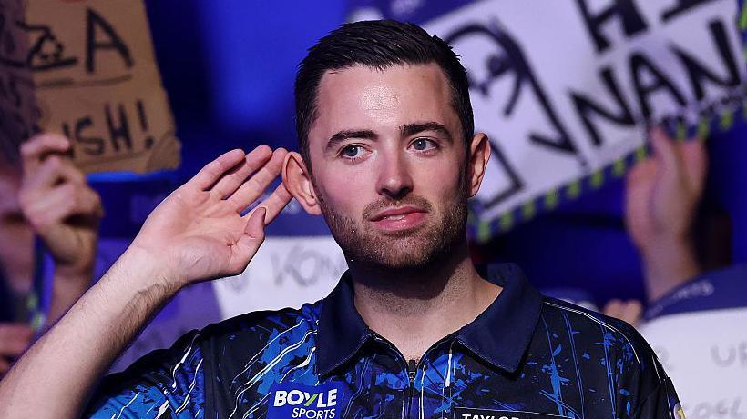 Humphries & Anderson into World Grand Prix quarters