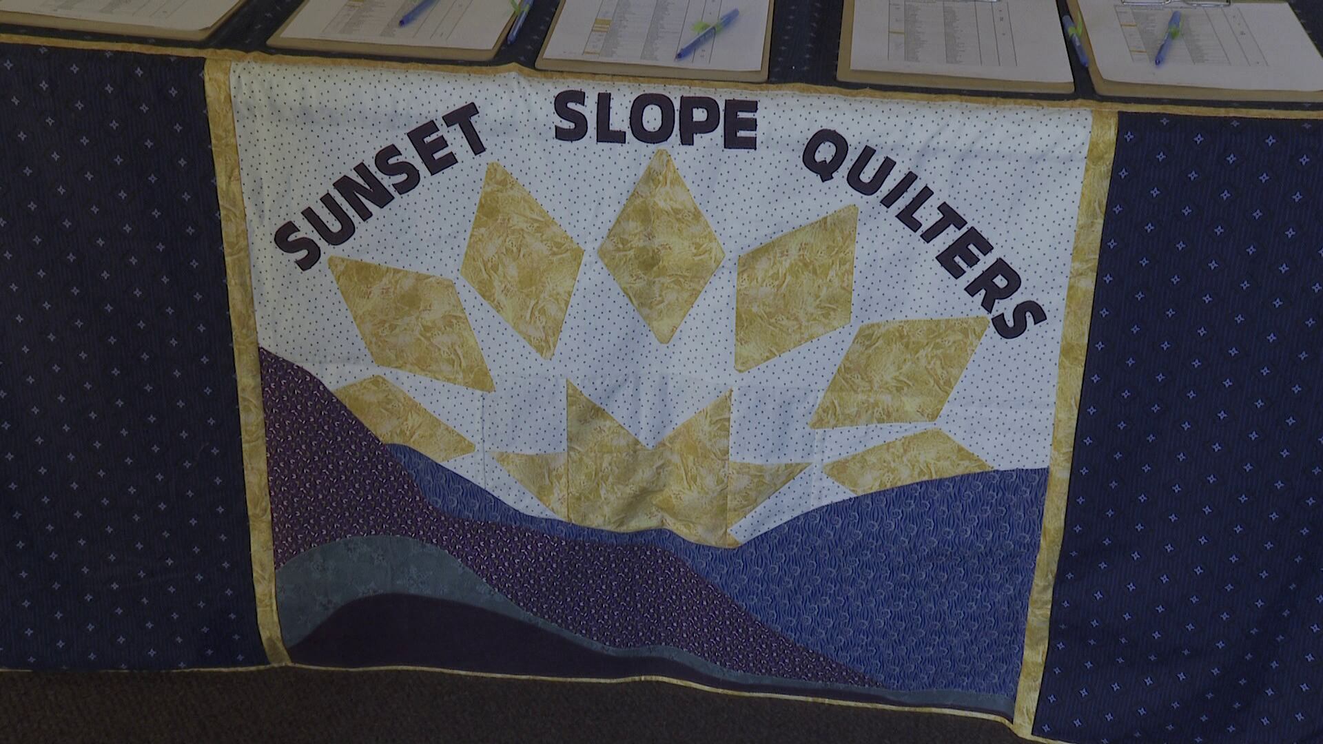 Local quilting group puts together Christmas stockings for Mesa County kids