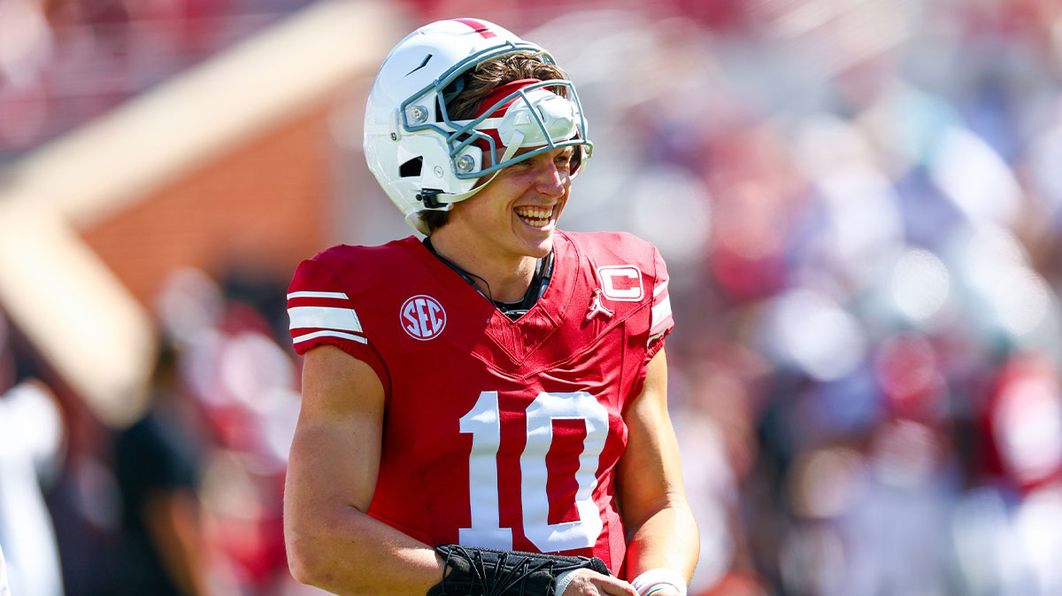 Oklahoma football’s John Mateer dismisses hand injury after dreadful ...