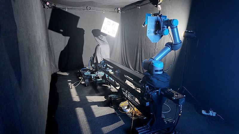 Inside the London lab simulating AI-controlled satellites