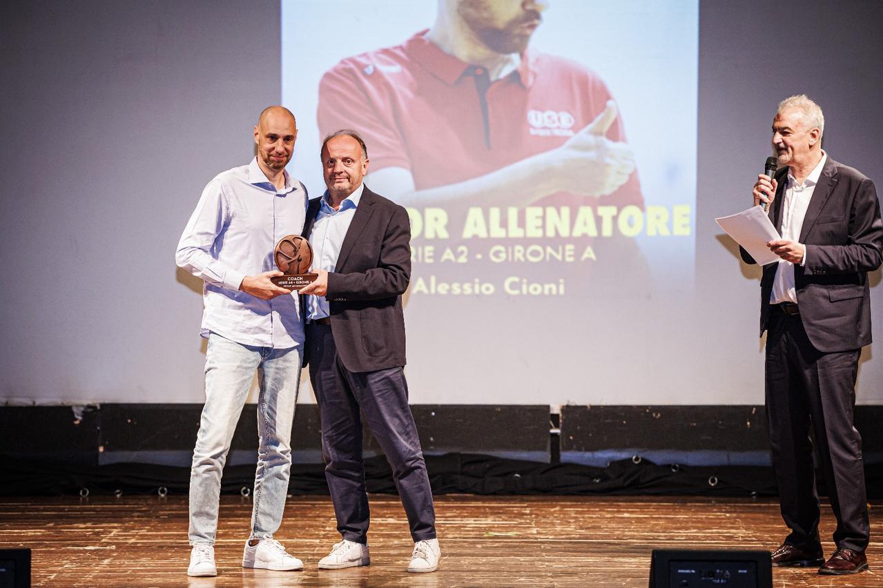 Coach Cioni miglior allenatore. Premiato per i risultati e la ’fedeltà’