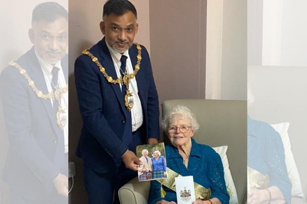 100-year-old who is always smiling shares her secret to a long and ...