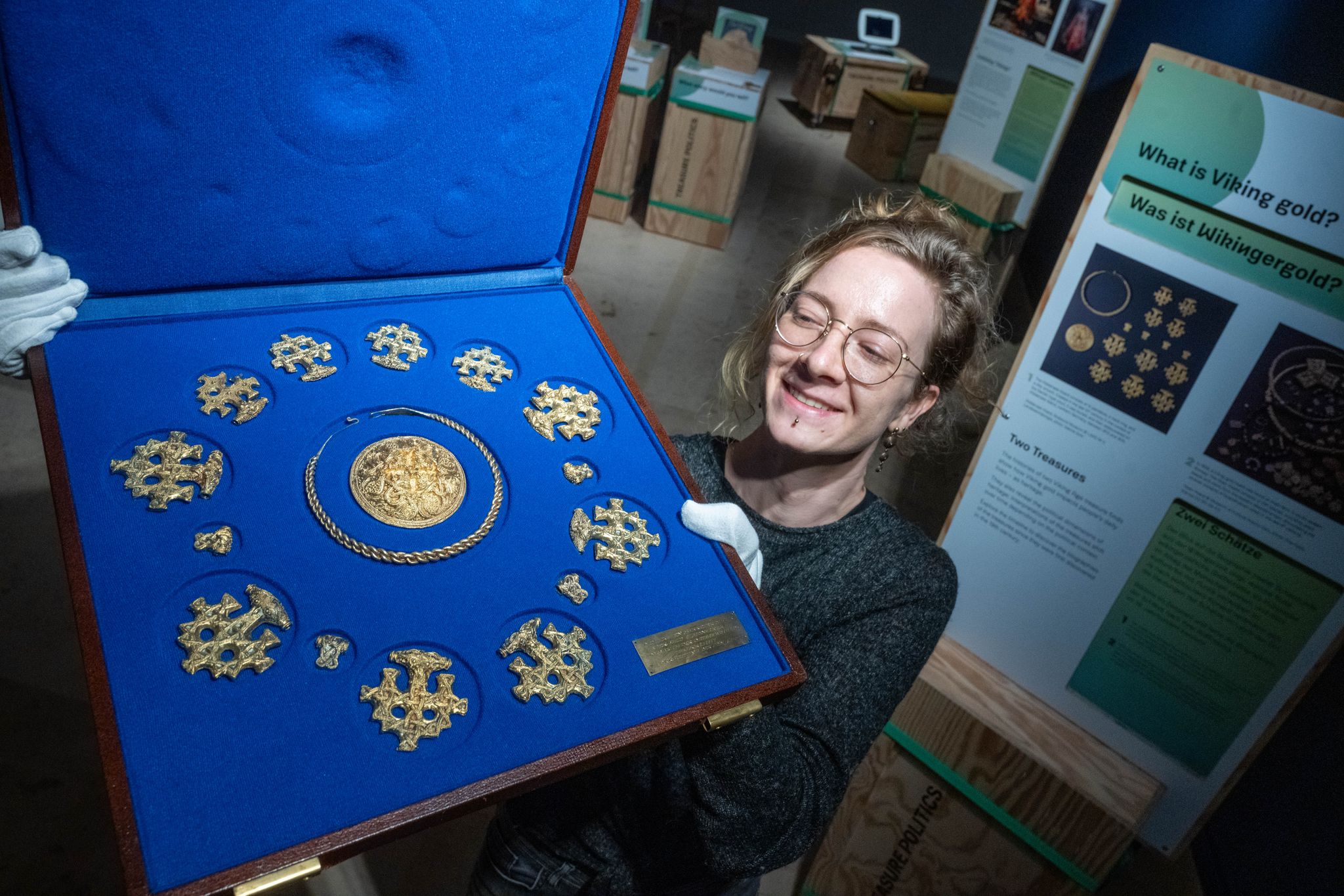 NS-Vereinnahmung und Honecker-Replik - Schau zu Wikingergold